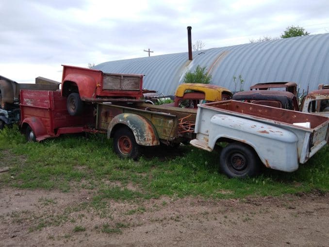Rebuilding A Junkyard Pontiac 400 Engine For $2,000