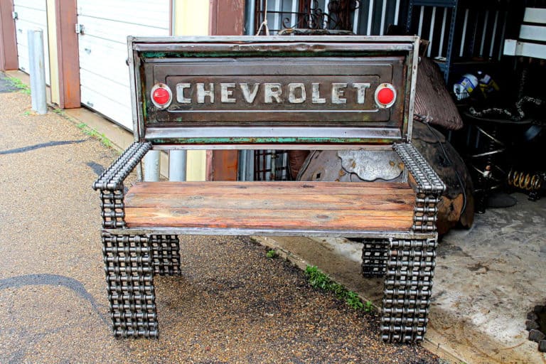 Spare Tailgate? How To Make a Tailgate Bench