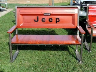 Spare Tailgate? How To Make a Tailgate Bench