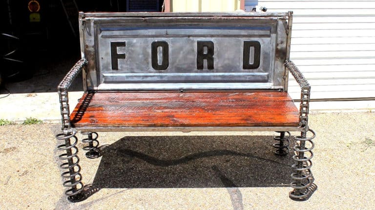 Spare Tailgate? How To Make a Tailgate Bench