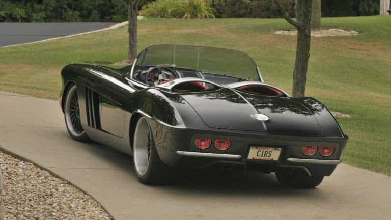 The Insane Build of the C1RS ~ A 1962 Chevrolet Corvette