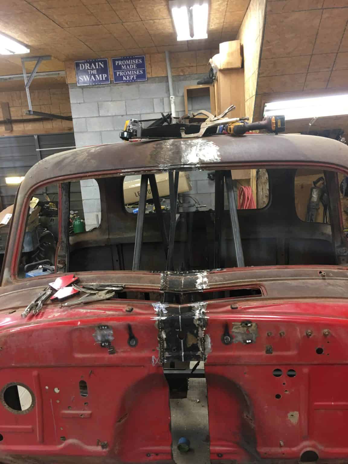 1947-54 Chevrolet 3100 Widebody Stretch / Chevy SSR Chassis Swap
