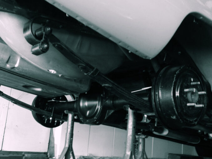 Rear-End Widths of Classic American Cars