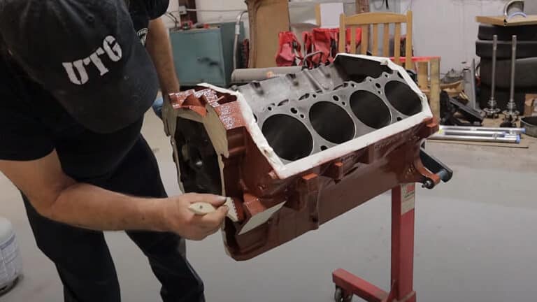 How To Do A Beautiful, Long-Lasting Engine Paint Job For A Dollar
