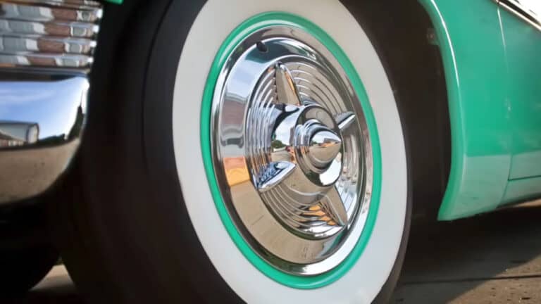 Favorite and Forgotten Car Features of Yesterday